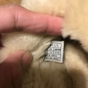 UGG | Shoes | Authentic Ugg Slippers | Poshmark